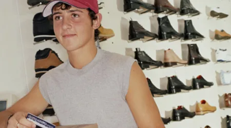 Best Credit Cards for Minors Under 18